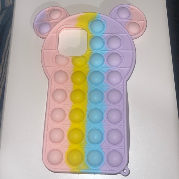 Cell Phones & Accessories | Silicone Pop It Case | Poshmark